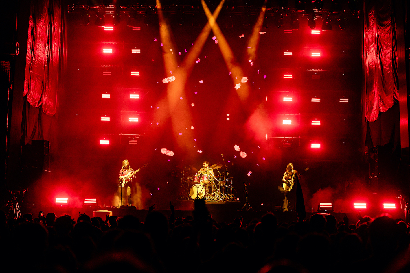 ERUCA SATIVA presenta su nuevo álbum de estudio: “A Tres Días de la Tierra”